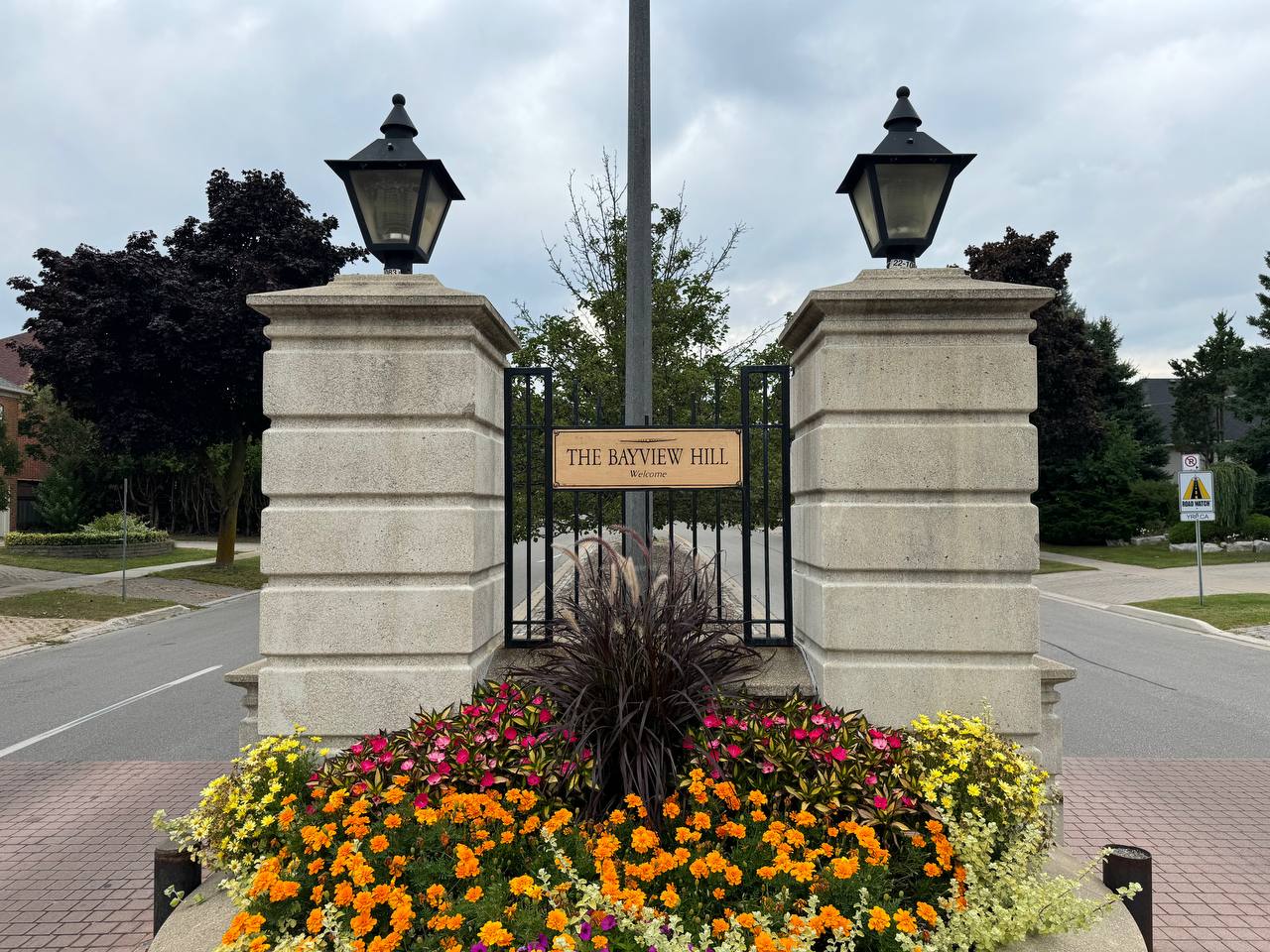 Bayview Hill Houses for Sale - Home Indexer